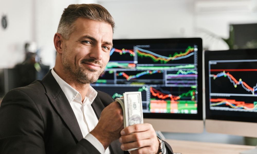 A Comprehensive Stock Picking Guide for Retail Investors A Comprehensive Stock Picking Guide for Retail Investors