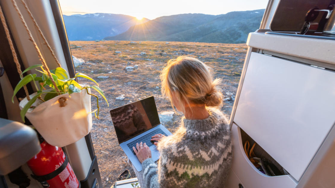 A Guide to Managing Distributed Remote Teams A Guide to Managing Distributed Remote Teams