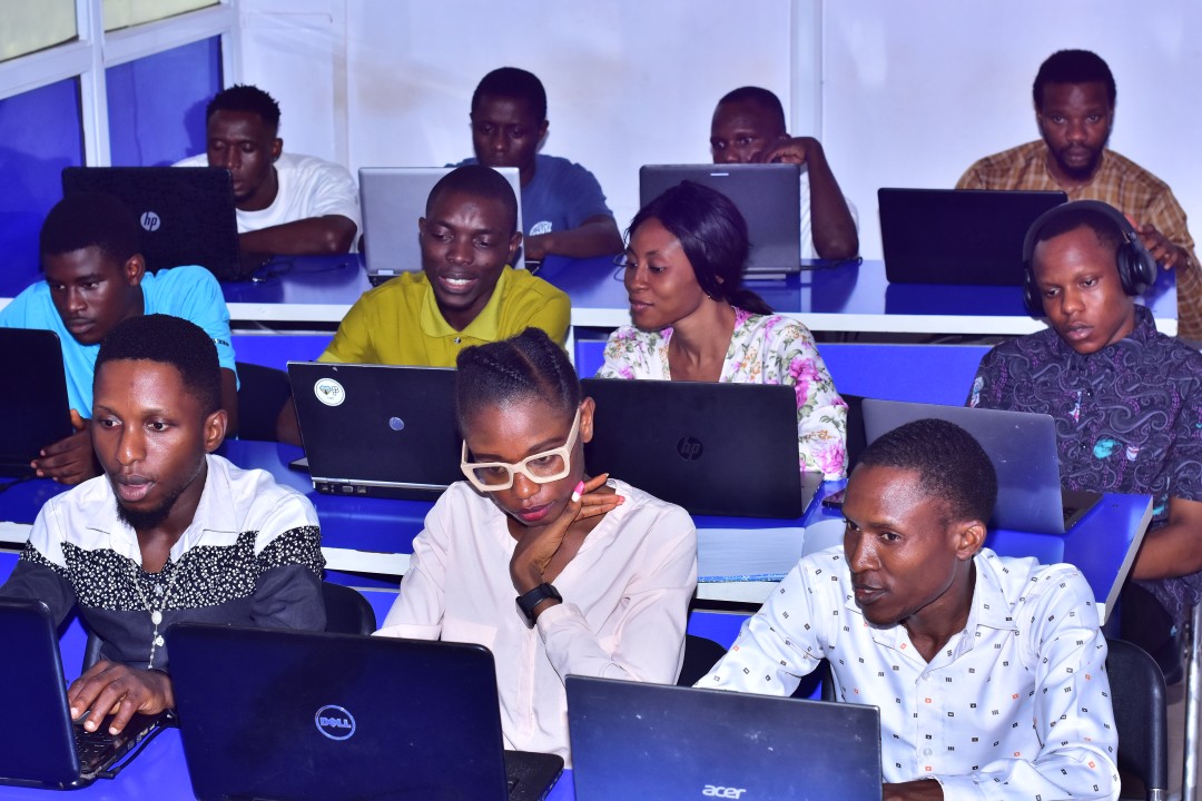 Sabi Programmers - Best Place to learn Data Entry in Ondo State, Nigeria Sabi Programmers - Best Place to learn Data Entry in Ondo State, Nigeria