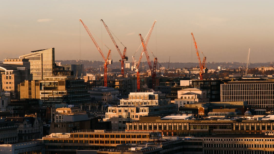 Harnessing the Power of AI and ML in Construction Harnessing the Power of AI and ML in Construction