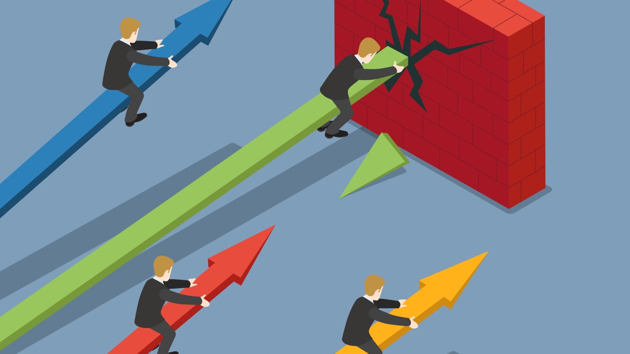 Common MVP Pitfalls and How to Avoid Them - Highlight typical mistakes ... Common MVP Pitfalls and How to Avoid Them - Highlight typical mistakes ...