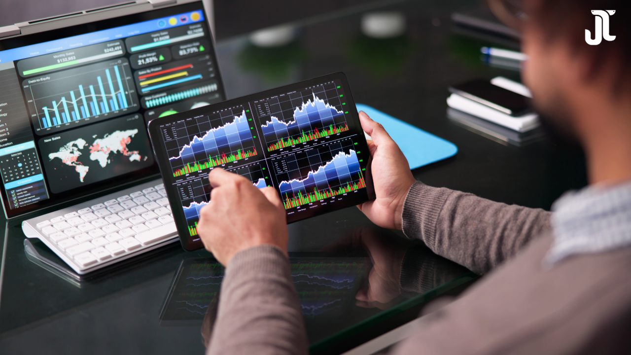 ERP and Predictive Analytics: Empowering Businesses to Stay ERP and Predictive Analytics: Empowering Businesses to Stay