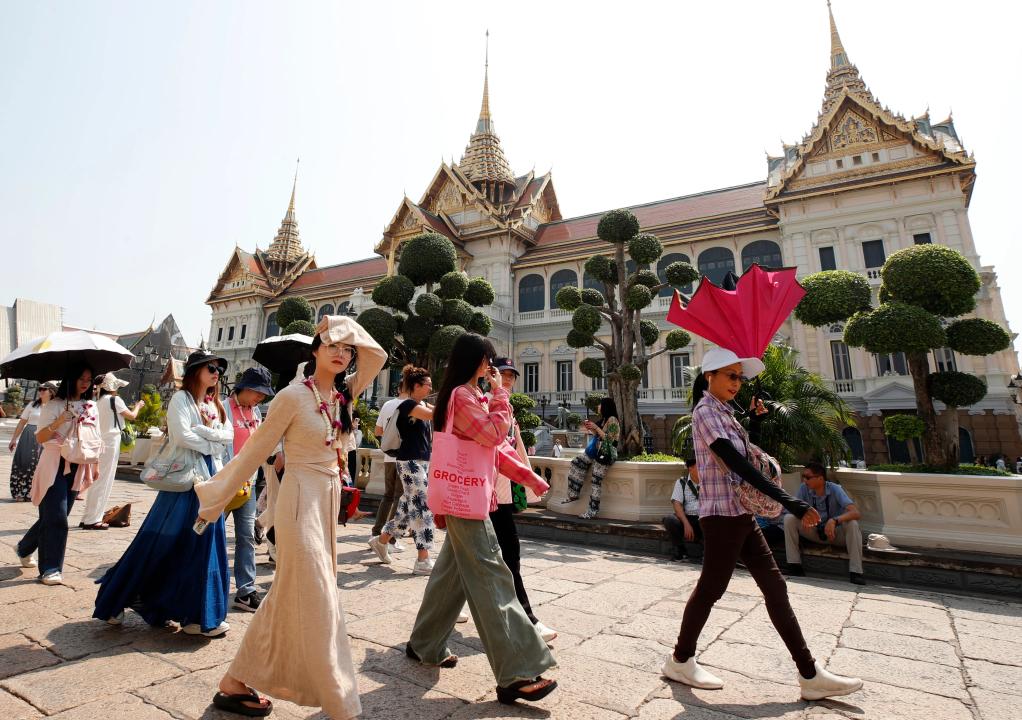 SURGING CHINA OUTBOUND TOURISM: A Data-Driven Look at the Global Travel ... SURGING CHINA OUTBOUND TOURISM: A Data-Driven Look at the Global Travel ...