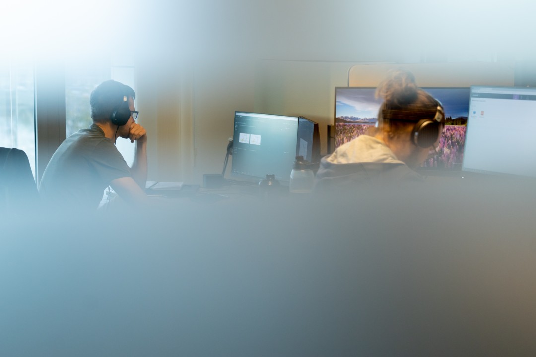 Elevating User Experience with UX Writing Elevating User Experience with UX Writing