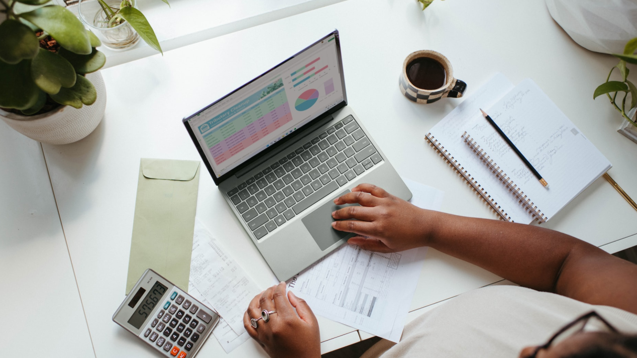 From Clicks to Conversions: Optimizing Your Performance Marketing Funnel From Clicks to Conversions: Optimizing Your Performance Marketing Funnel