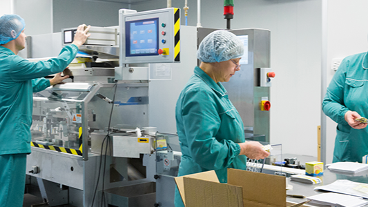 Cost-Benefit Analysis of Implementing ERP in Pharmaceutical Industries Cost-Benefit Analysis of Implementing ERP in Pharmaceutical Industries