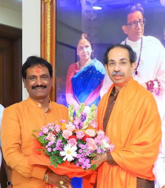 Danve denies joining Eknath Shinde saying that he is with Uddhav ... Danve denies joining Eknath Shinde saying that he is with Uddhav ...