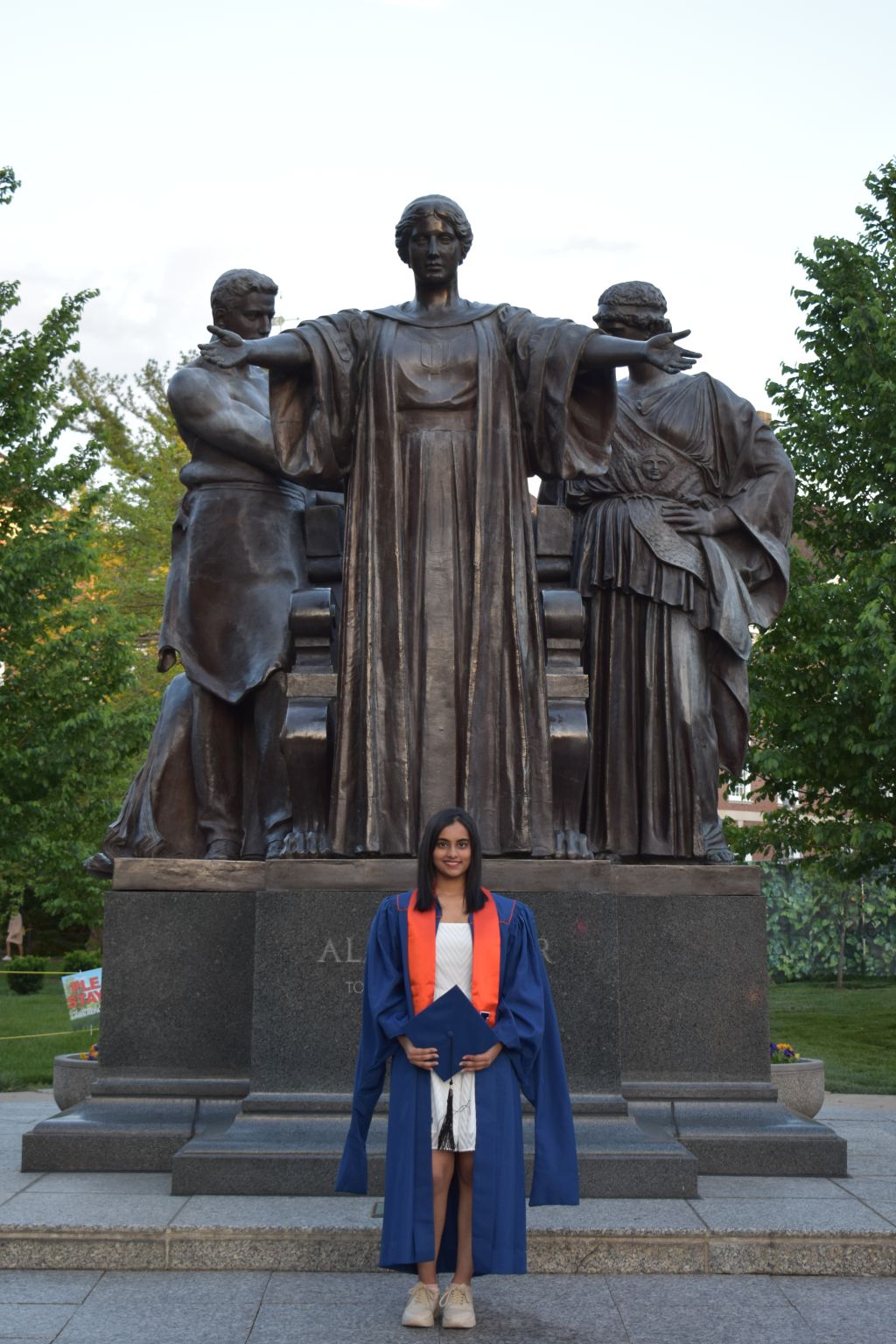 Manali Londhe on LinkedIn: 🎓 Graduation Milestone Achieved!🎓 I am happy ... Manali Londhe on LinkedIn: 🎓 Graduation Milestone Achieved!🎓 I am happy ...