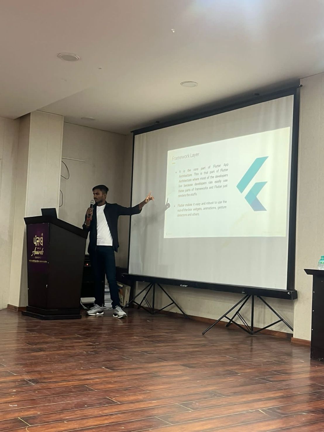Abhishek Gautam on LinkedIn: #flutter #architecture #flutterdeveloper # ... Abhishek Gautam on LinkedIn: #flutter #architecture #flutterdeveloper # ...