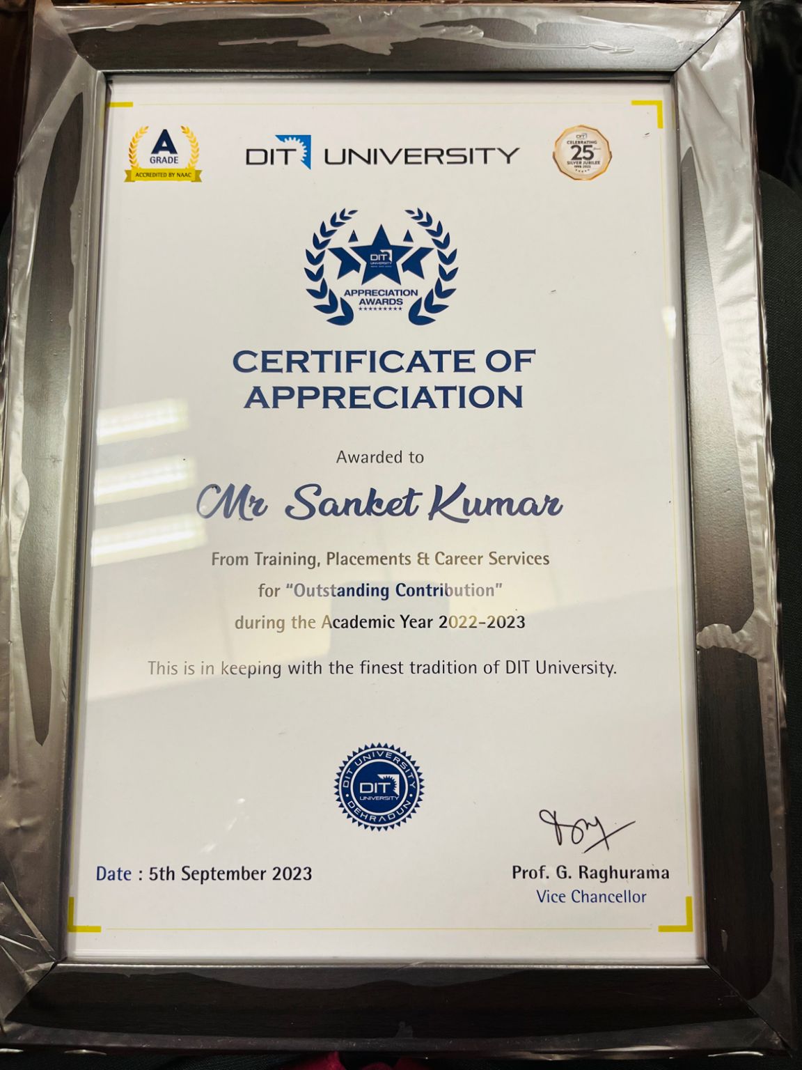 Sanket Kumar on LinkedIn: #teacher | 25 comments Sanket Kumar on LinkedIn: #teacher | 25 comments