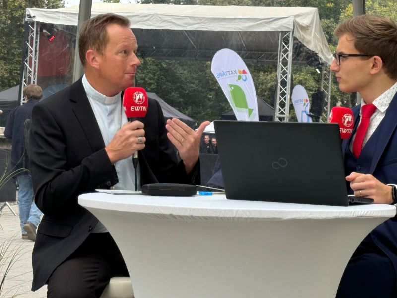 Domonkos Patrik Pulay on LinkedIn: #ewtn #kattárs Domonkos Patrik Pulay on LinkedIn: #ewtn #kattárs