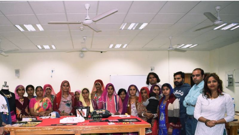 Dr. Anketa Kumar on LinkedIn: #nift #craftingexperiences #artisanmade # ... Dr. Anketa Kumar on LinkedIn: #nift #craftingexperiences #artisanmade # ...