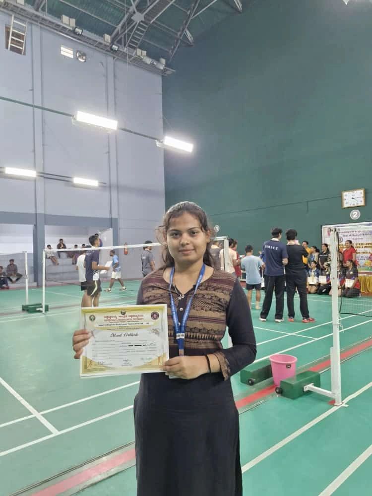 Nishmitha Gowda on LinkedIn: #badmintonchampionship #teamwork # ... Nishmitha Gowda on LinkedIn: #badmintonchampionship #teamwork # ...