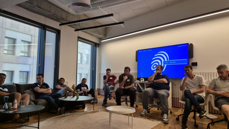 #techleadsil #community #developmenttools | Hofit Marzouk #techleadsil #community #developmenttools | Hofit Marzouk