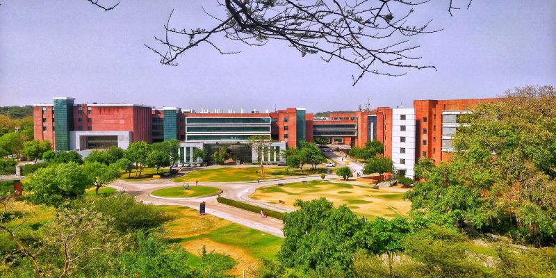 Ayush Ranjan on LinkedIn: Amity University Campus Shot on OnePlus 5T ... Ayush Ranjan on LinkedIn: Amity University Campus Shot on OnePlus 5T ...