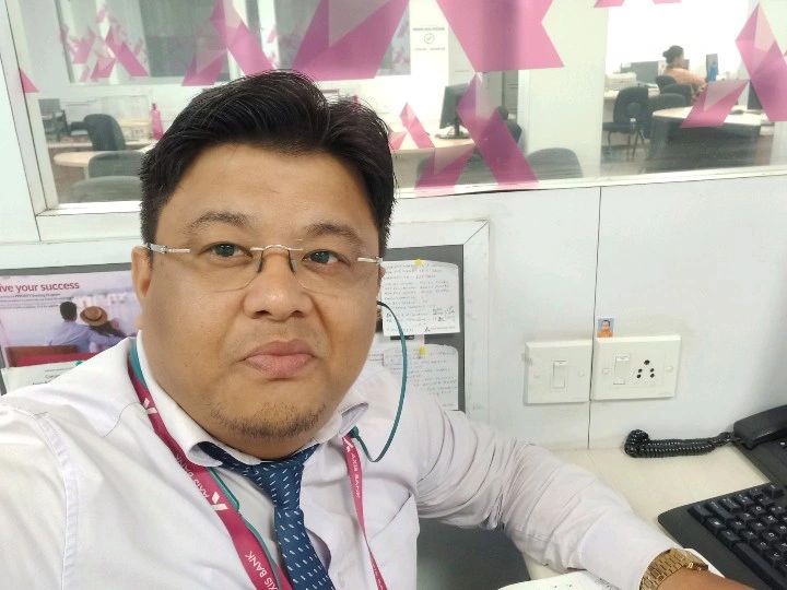 Vivek Singh on LinkedIn: #axisbank Vivek Singh on LinkedIn: #axisbank