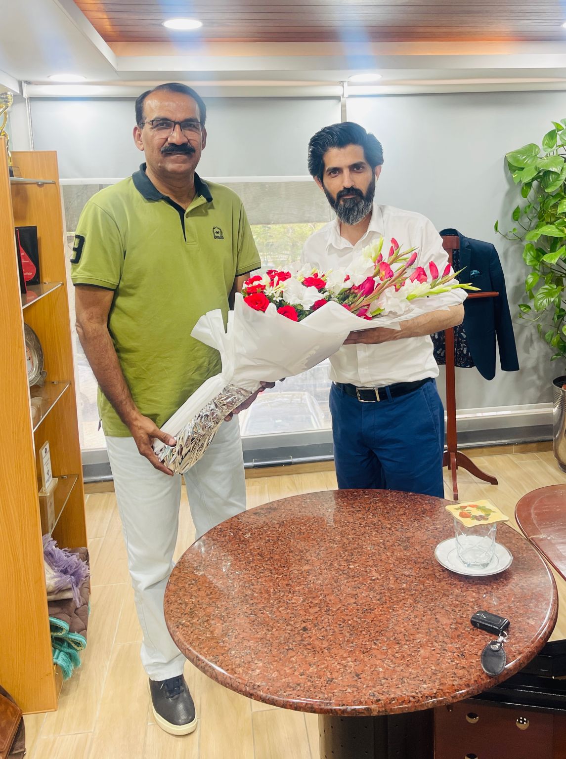Salamat Ali Jogi on LinkedIn: Business Meeting with Dynamic Leader Mr ... Salamat Ali Jogi on LinkedIn: Business Meeting with Dynamic Leader Mr ...
