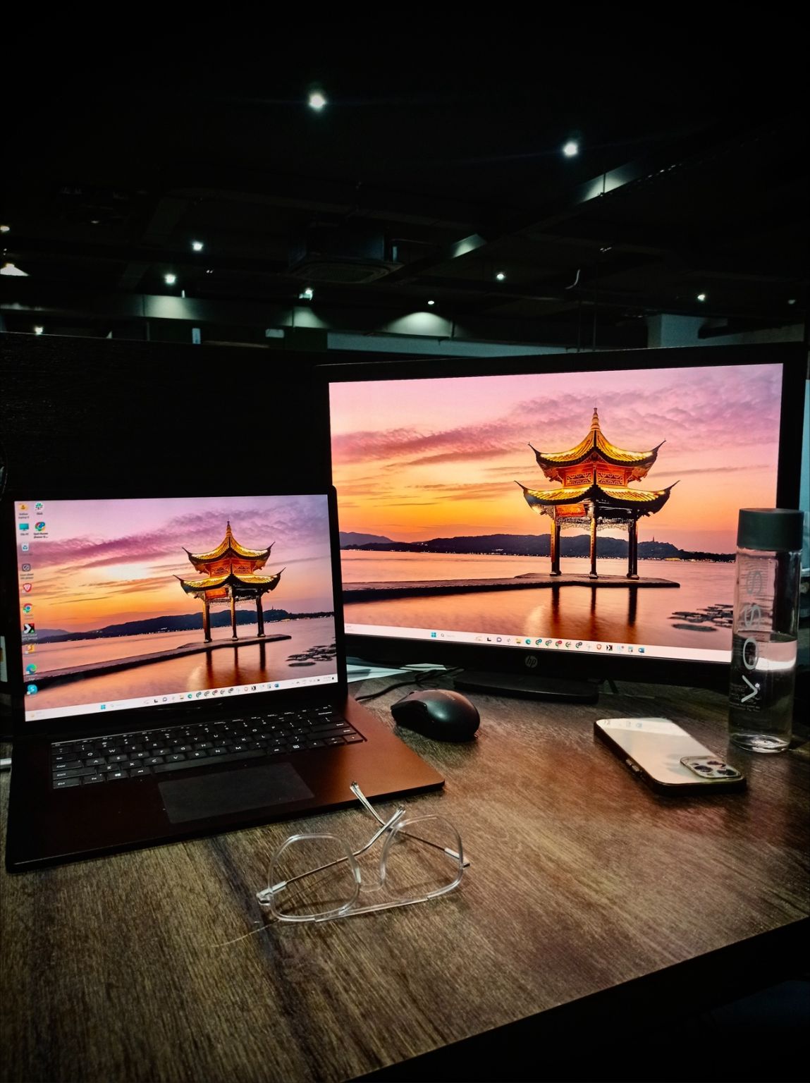 Soothing workstation enhances productivity😅 . | Syed Naeem ul Hassan Soothing workstation enhances productivity😅 . | Syed Naeem ul Hassan