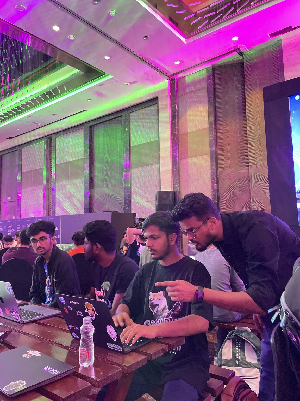 #linkedincommunity #uxdesign | Abhishek Shah #linkedincommunity #uxdesign | Abhishek Shah