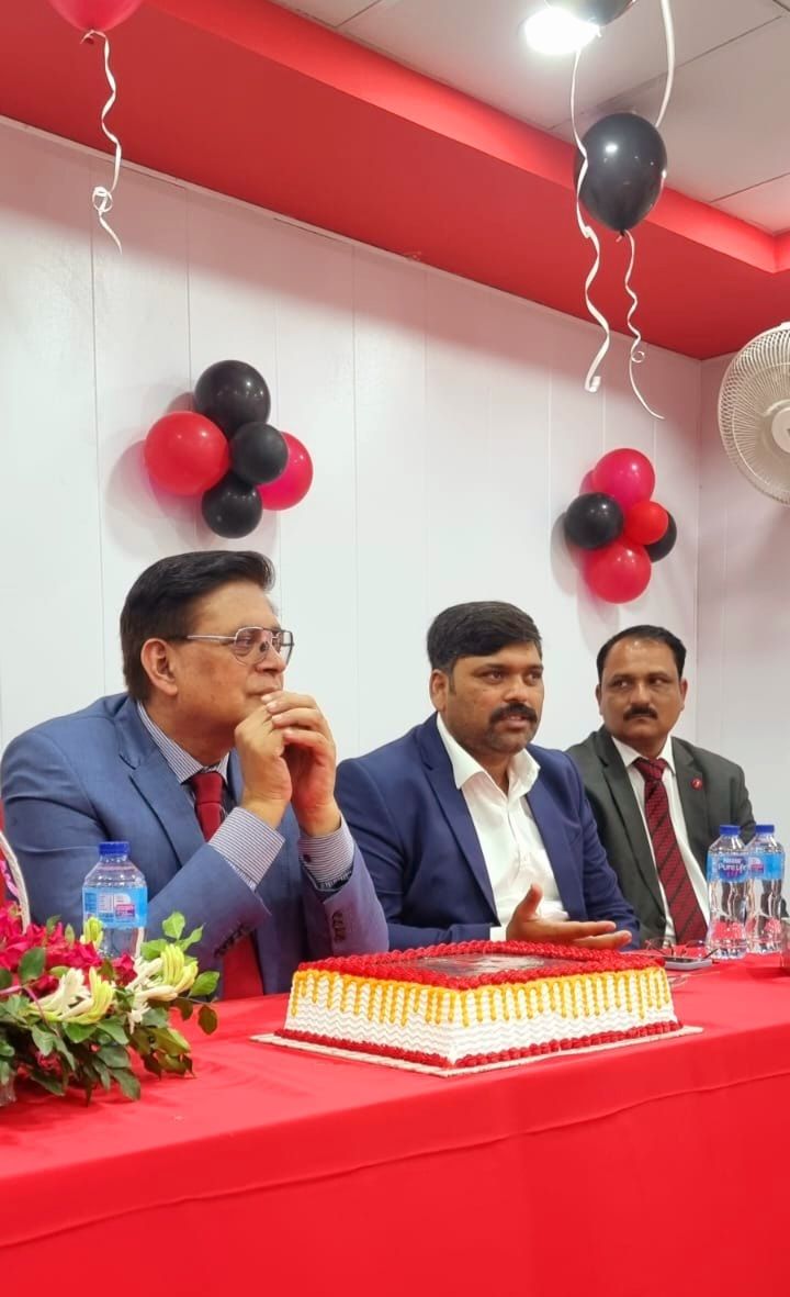 GHAZANFAR AZZAM on LinkedIn: #veon #jazz #mmbl #mobilinkbank #sbp GHAZANFAR AZZAM on LinkedIn: #veon #jazz #mmbl #mobilinkbank #sbp