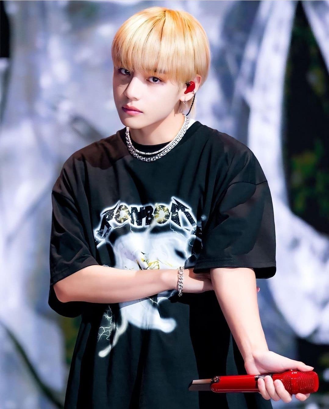 Raunak Saha on LinkedIn: BTS V’s Debut Solo Album “Layover” Breaks ... Raunak Saha on LinkedIn: BTS V’s Debut Solo Album “Layover” Breaks ...