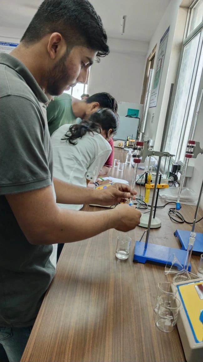 Ashraf Pathan on LinkedIn: #chemistryexploration #titrationadventure # ... Ashraf Pathan on LinkedIn: #chemistryexploration #titrationadventure # ...