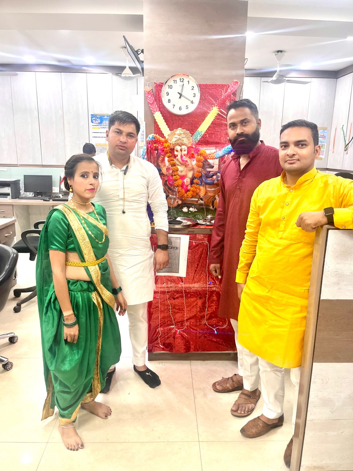 Ganesh Celebration at #Hindujaleylandfinanceltd Gwalior Branch. | Arpit ... Ganesh Celebration at #Hindujaleylandfinanceltd Gwalior Branch. | Arpit ...