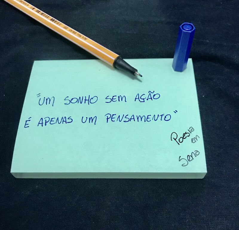 Não basta apenas sonhar, tem que agir, ter atitudes. | Lucas Sena Minineli Não basta apenas sonhar, tem que agir, ter atitudes. | Lucas Sena Minineli
