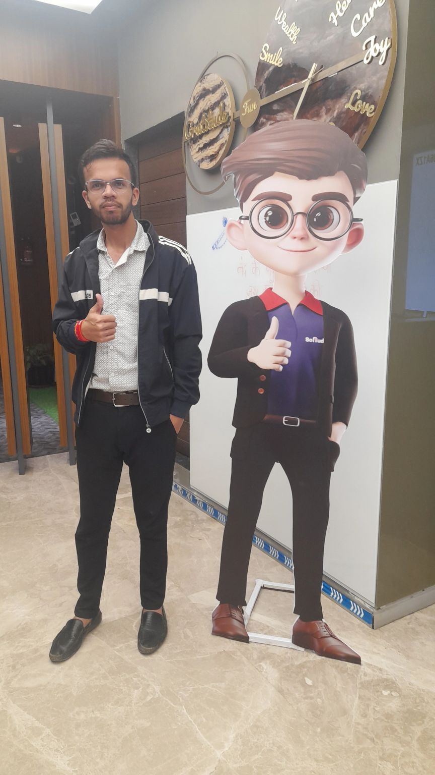Bhola Vishwkarma on LinkedIn: #timthetechie Bhola Vishwkarma on LinkedIn: #timthetechie