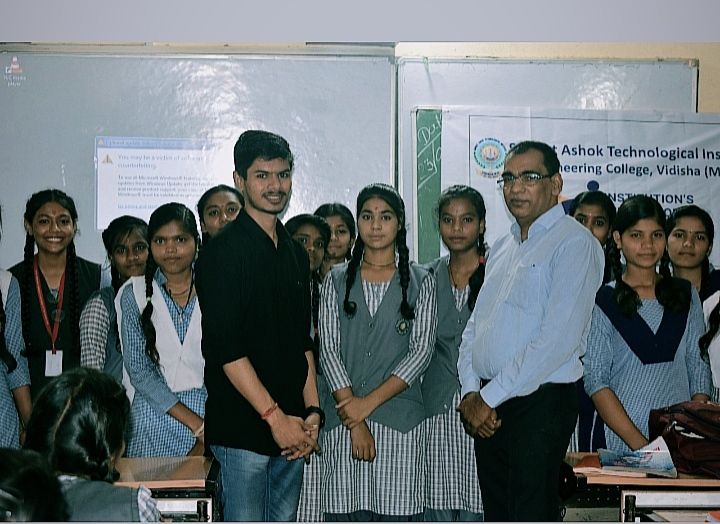 Sanchit Gupta on LinkedIn: #arduino #robotics #stemeducation # ... Sanchit Gupta on LinkedIn: #arduino #robotics #stemeducation # ...