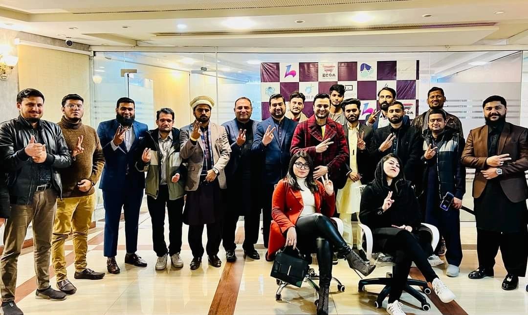 Mustansar Ali on LinkedIn: today met with Hamid Mahmood CEO of pro ... Mustansar Ali on LinkedIn: today met with Hamid Mahmood CEO of pro ...