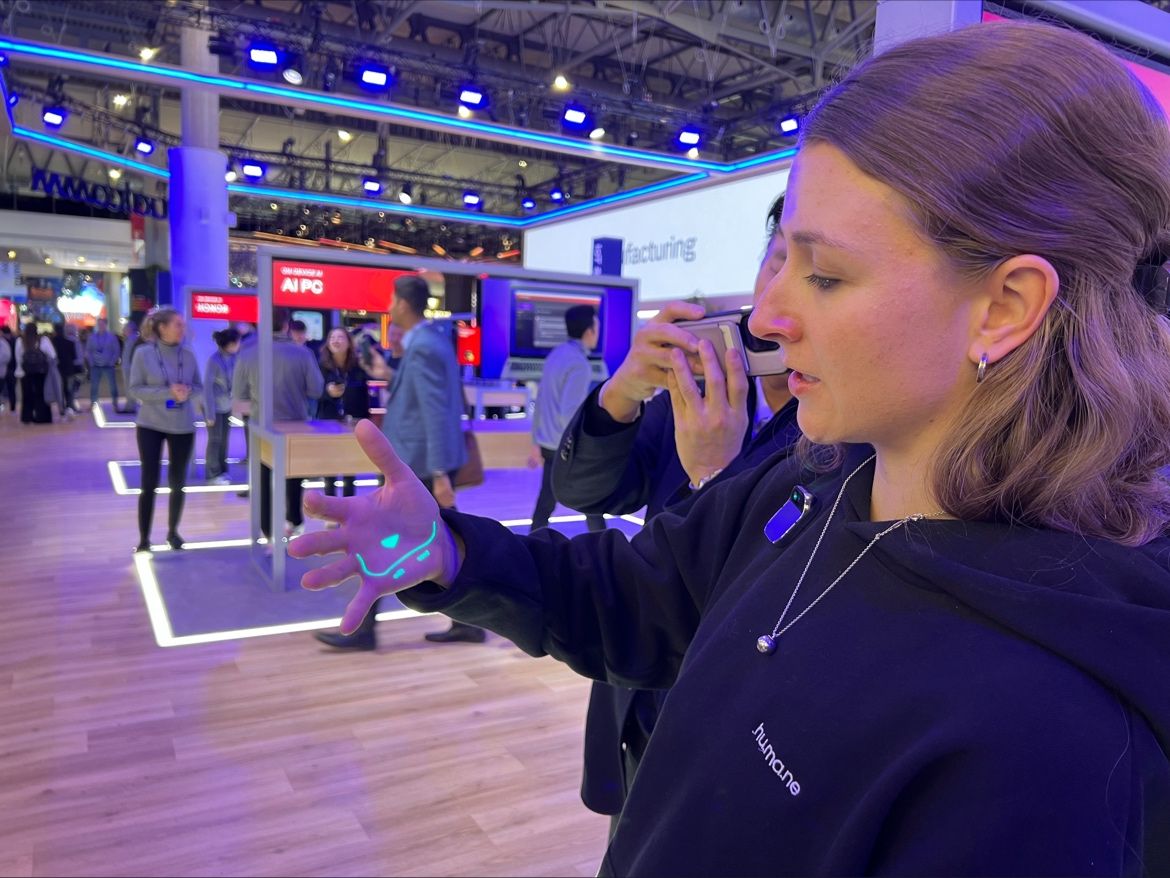 Creagia on LinkedIn: #mwc2024 Creagia on LinkedIn: #mwc2024