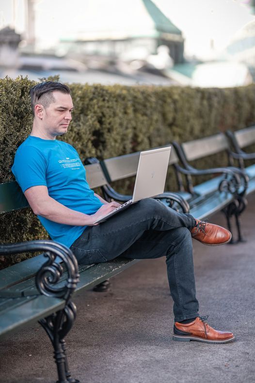 Florian Rakete on LinkedIn: #programming #coding #learnprogramming Florian Rakete on LinkedIn: #programming #coding #learnprogramming
