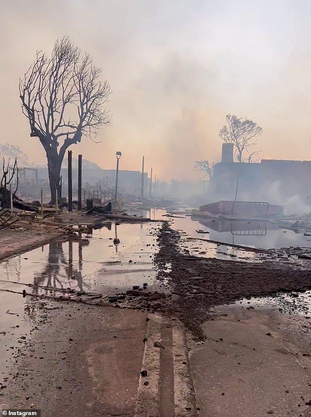 NewsFlash.one on LinkedIn: Wildfires Hawaii: Lahaina 'wiped off the map ... NewsFlash.one on LinkedIn: Wildfires Hawaii: Lahaina 'wiped off the map ...