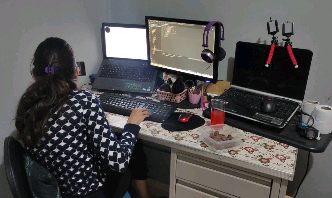 Aline de Carvalho Silva no LinkedIn: #html #css #js #python Aline de Carvalho Silva no LinkedIn: #html #css #js #python