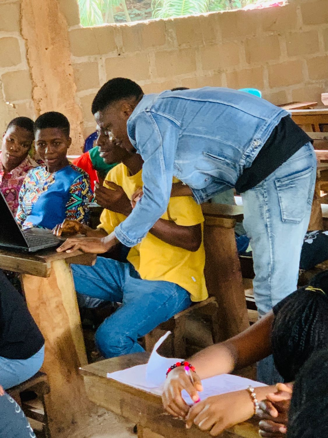 #community #primerobotics | Emmanuel Udeh #community #primerobotics | Emmanuel Udeh