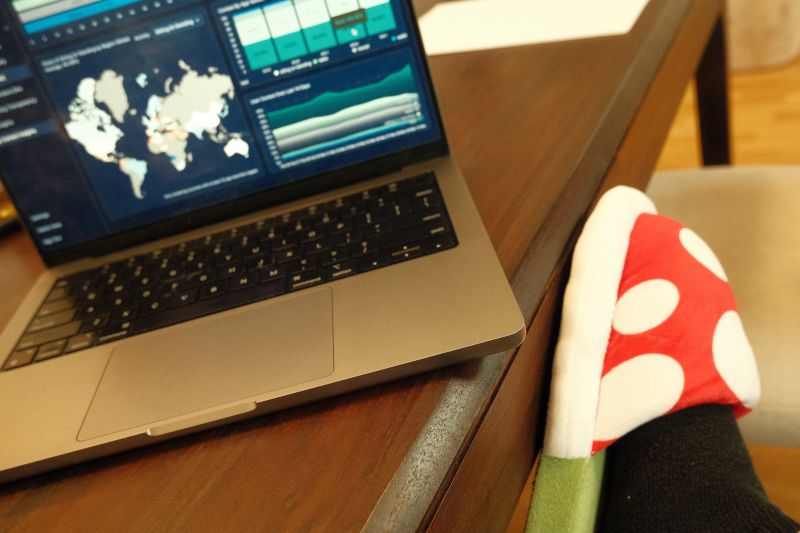 Felix Krause on LinkedIn: 🤫 Launching something new very soon Felix Krause on LinkedIn: 🤫 Launching something new very soon