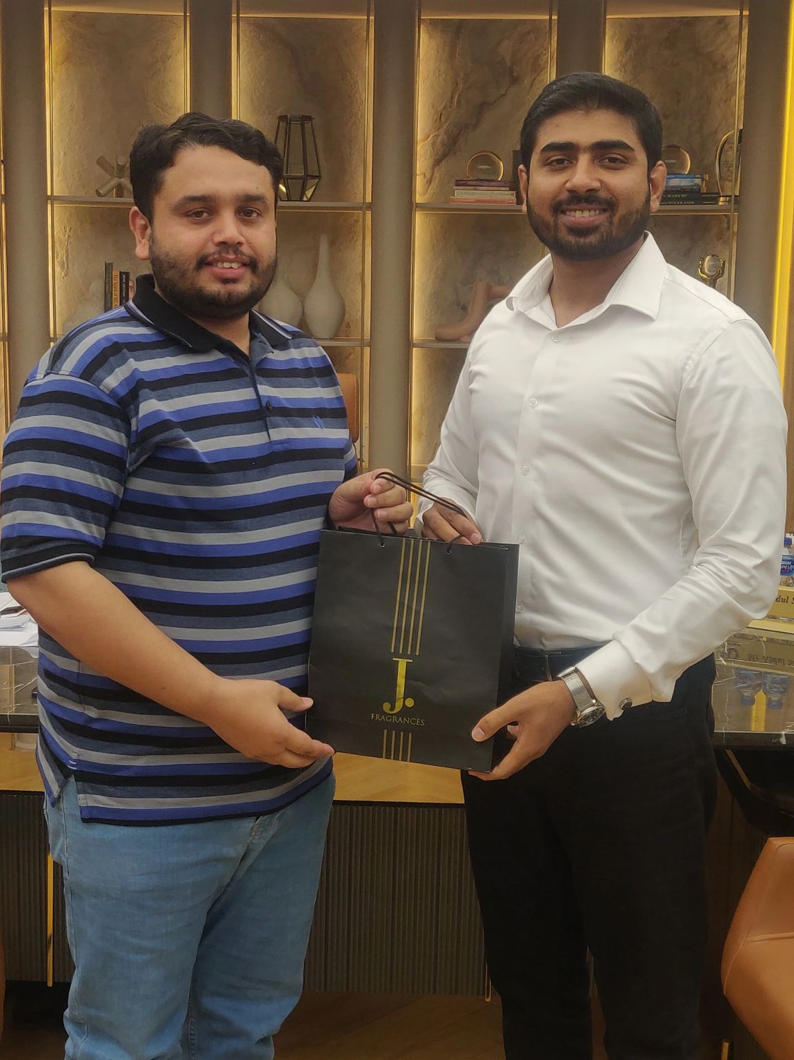 Rana Umar Farooq on LinkedIn: #workanniversary #7yearsstrong #9dtechnology Rana Umar Farooq on LinkedIn: #workanniversary #7yearsstrong #9dtechnology