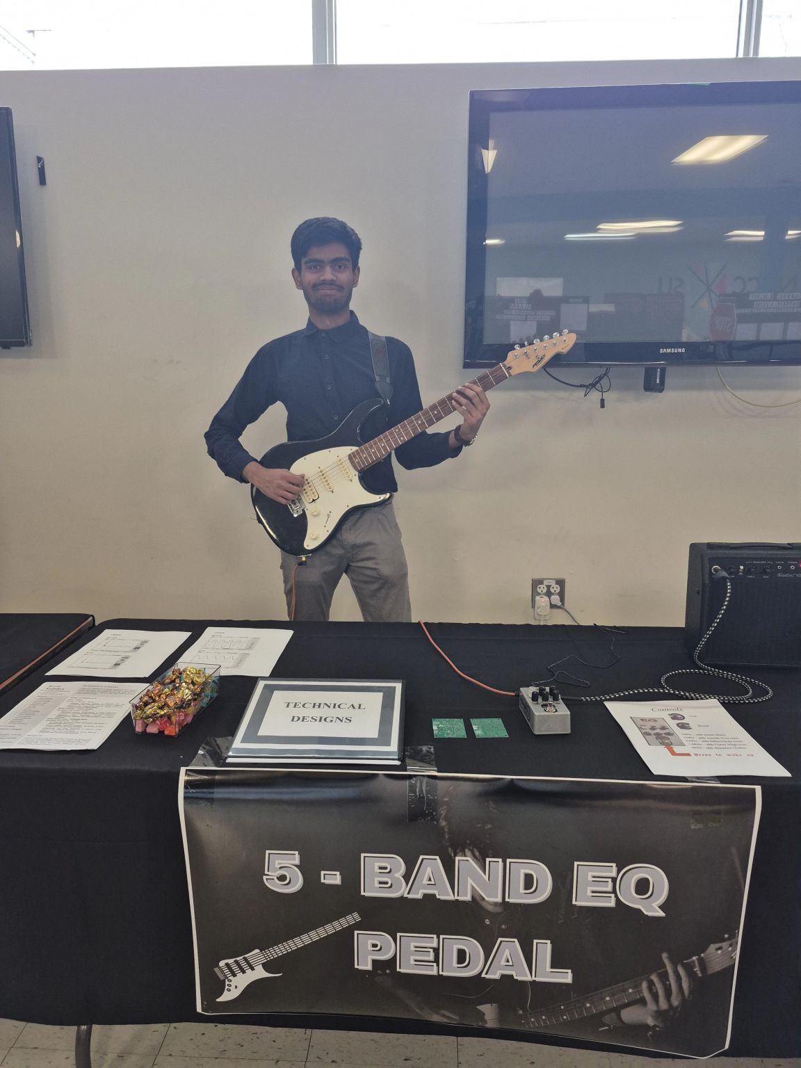 #5bandeq #finalyearproject #symposium #nbcc #electronics #equalizer ... #5bandeq #finalyearproject #symposium #nbcc #electronics #equalizer ...