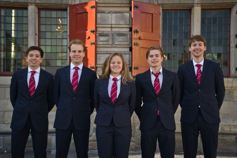 Dispuut Taylor on LinkedIn: Introducing Taylor Board 44! We are very ... Dispuut Taylor on LinkedIn: Introducing Taylor Board 44! We are very ...