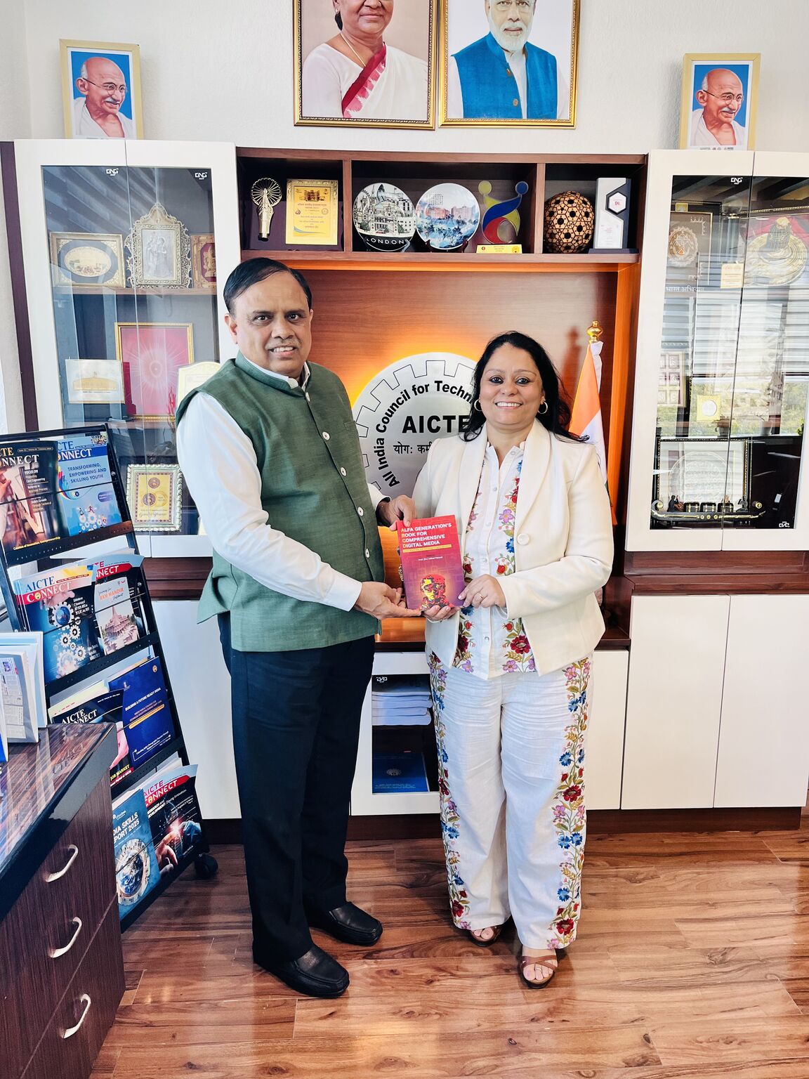 #aicte #highereducation | Prof. (Dr.) Minal Pareek | 10 comments #aicte #highereducation | Prof. (Dr.) Minal Pareek | 10 comments