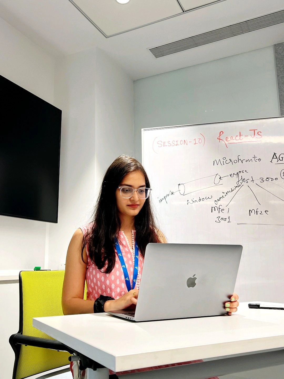 Esha Awasthi on LinkedIn: #reactjs #training #javascript #react_training Esha Awasthi on LinkedIn: #reactjs #training #javascript #react_training