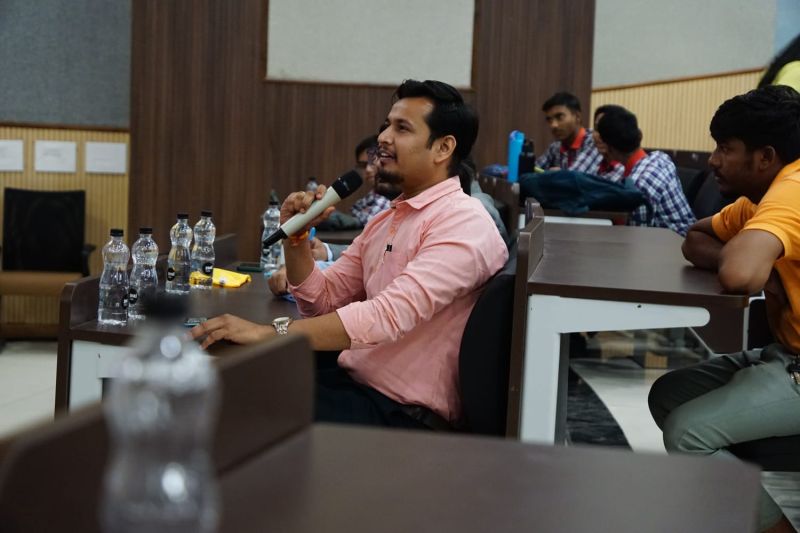 How Rahul Bhargava became a successful entrepreneur | Kirti Verma ... How Rahul Bhargava became a successful entrepreneur | Kirti Verma ...