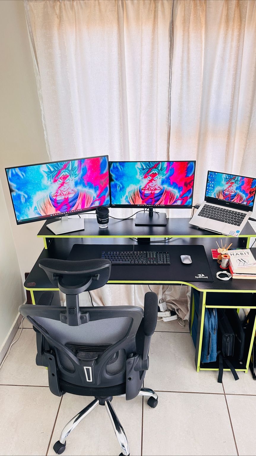 Molato Paul Sekgobela on LinkedIn: #softwareengineering #workspace Molato Paul Sekgobela on LinkedIn: #softwareengineering #workspace