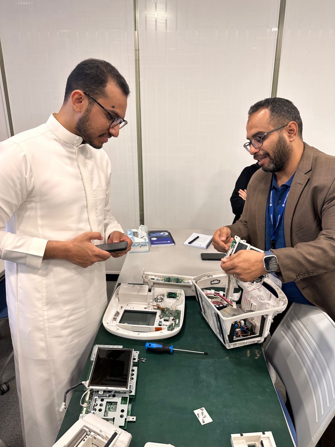 Mohamed El-Refaay on LinkedIn: #saudiarabia #defibrillators Mohamed El-Refaay on LinkedIn: #saudiarabia #defibrillators