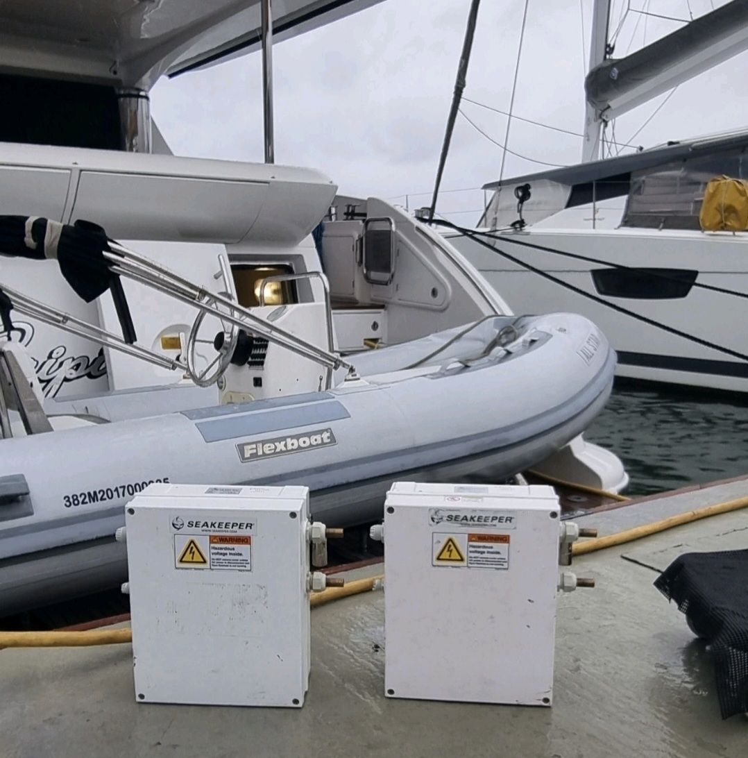 LinkedIn Fabiano Costa 페이지: #seakeeper #gyro #stabilizers #azimut70 LinkedIn Fabiano Costa 페이지: #seakeeper #gyro #stabilizers #azimut70