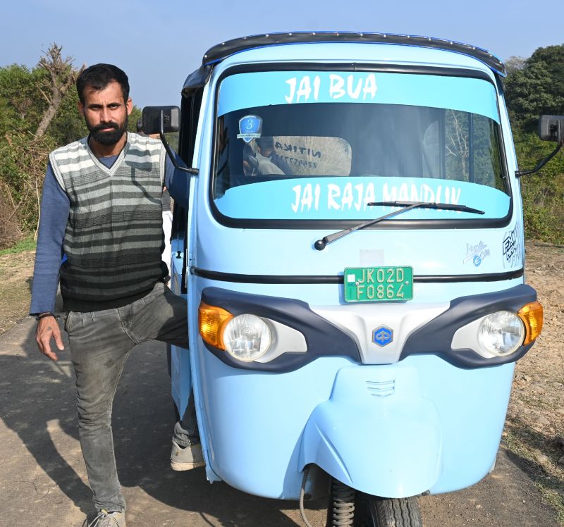 Sandeep Sharma (Alan) on LinkedIn: Meet Lucky Verma. He is an EV Auto ... Sandeep Sharma (Alan) on LinkedIn: Meet Lucky Verma. He is an EV Auto ...