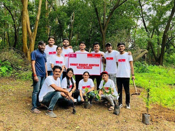 Suraj Sanap on LinkedIn: #gogreen #trees #plants #team Suraj Sanap on LinkedIn: #gogreen #trees #plants #team