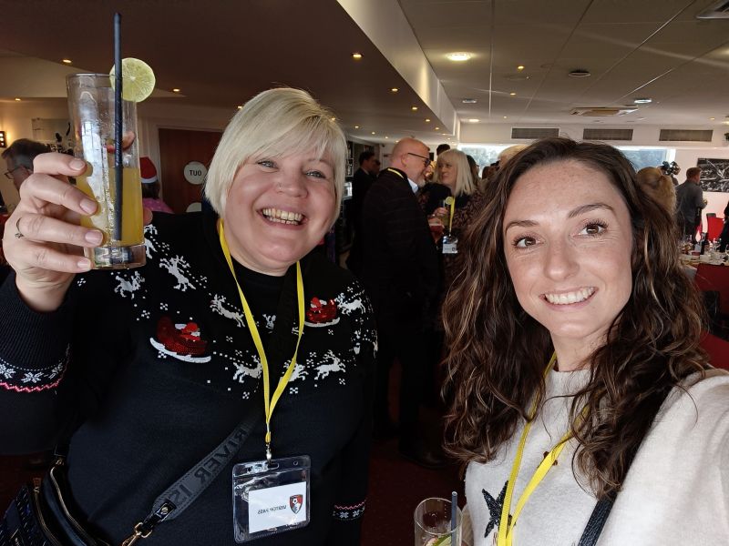 Kirsty Perks on LinkedIn: #festive #networking #networkingevent Kirsty Perks on LinkedIn: #festive #networking #networkingevent