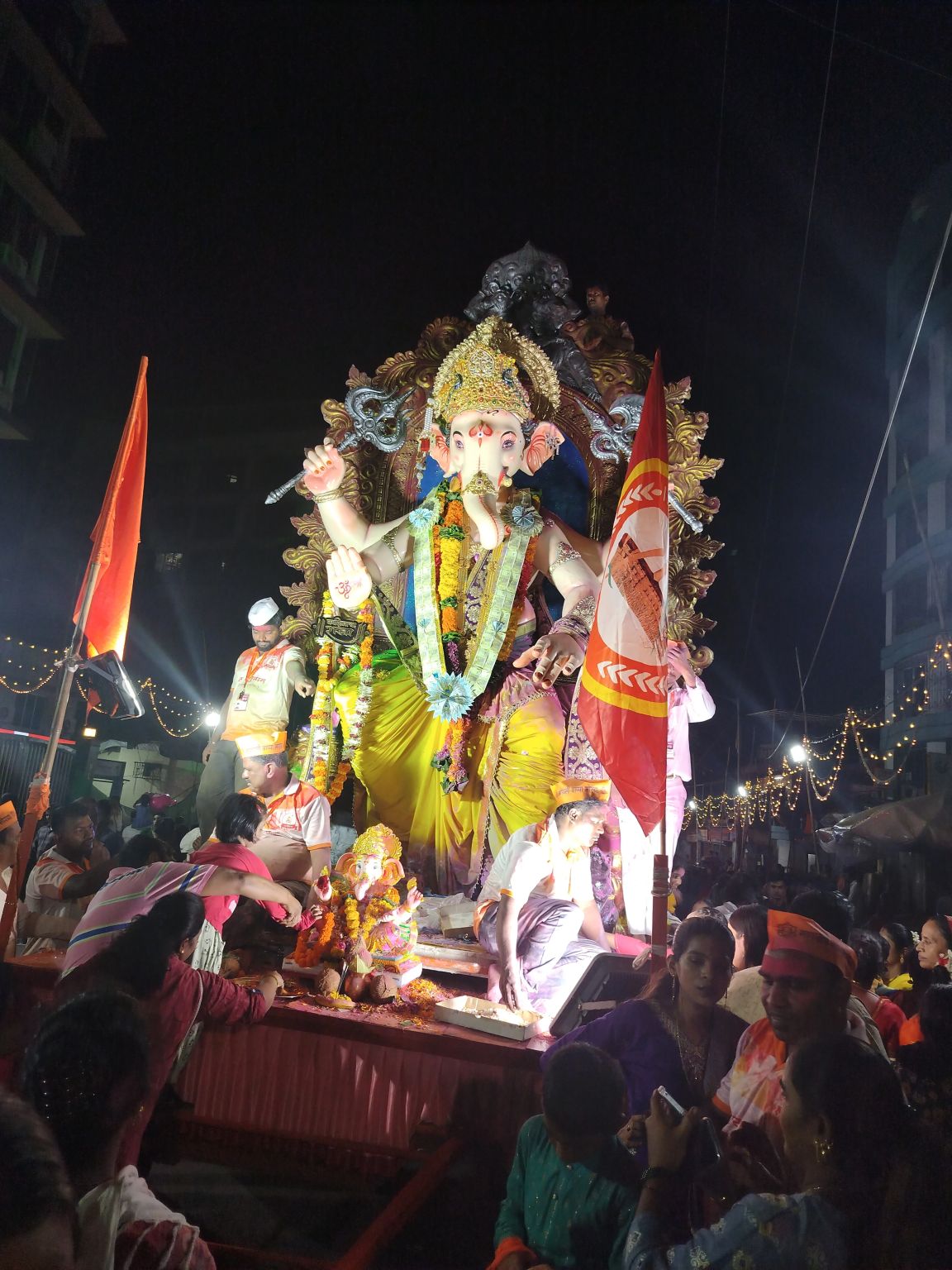 Sunil Gupta on LinkedIn: Mumbai's biggest ganpati visarjan Sunil Gupta on LinkedIn: Mumbai's biggest ganpati visarjan